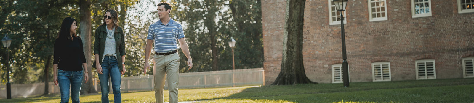 Undergraduate Admissions | William & Mary School of Business