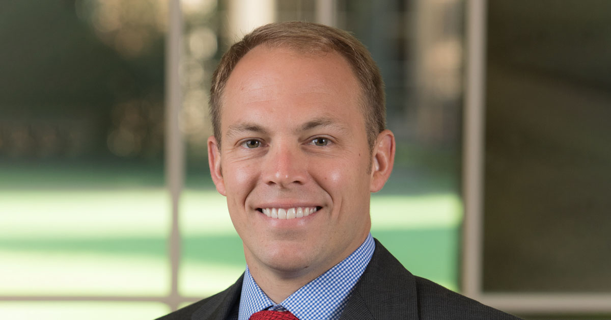 Reinhardt takes unconventional route to commissioned Army officer ...