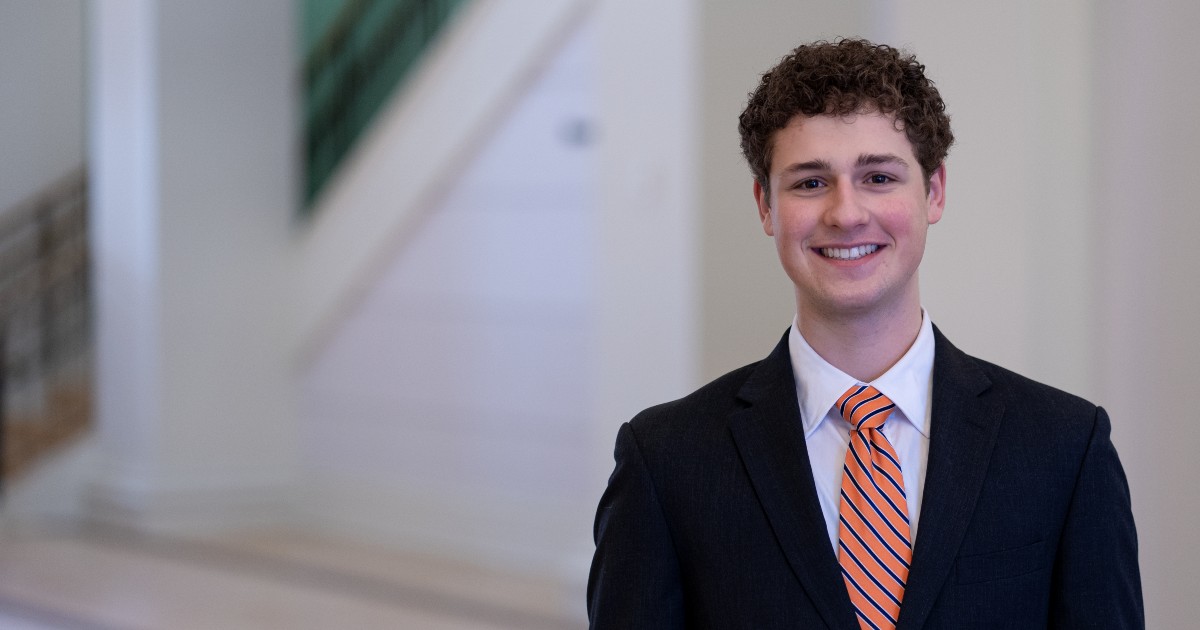 2024 Best & Brightest Business Major: Matthew Hovelsrud | William ...